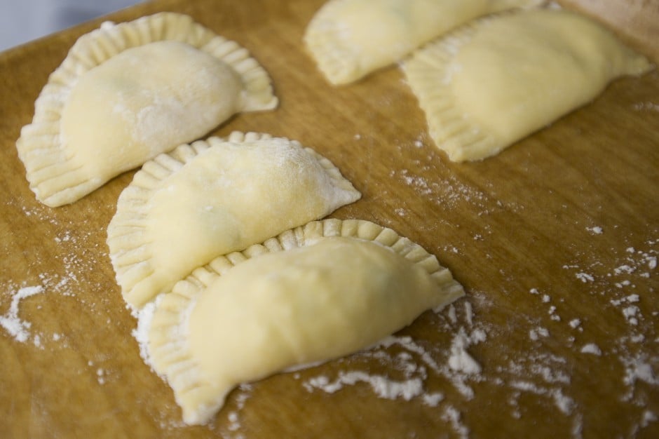 Lodian LaVerne Walth shares the art of making cheese buttons ...