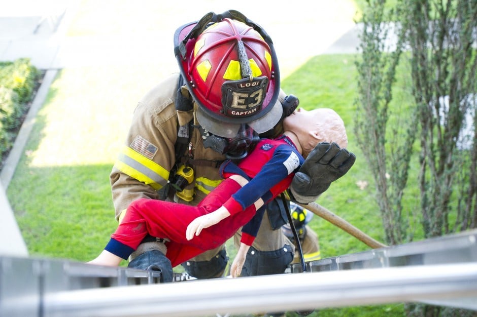 Firefighters practice window rescues | News | lodinews.com