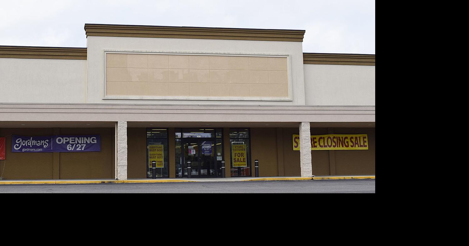 New store taking over Peebles spot | News | logandaily.com