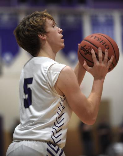 Chiefs fall at Parkersburg on controversial call in final seconds, 65 ...