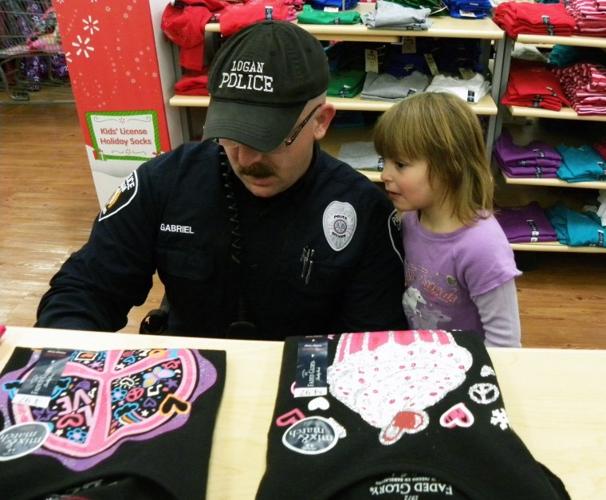 Shopping with role models | News | logandaily.com