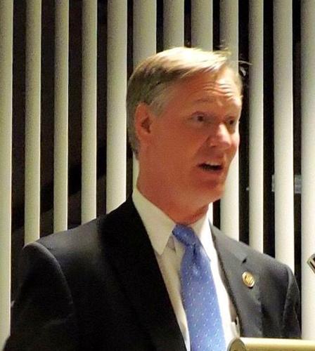 Stivers discusses drug abuse at roundtable | News | logandaily.com