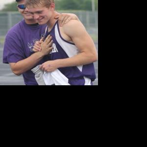 Josh Fridley wins regional high jump title | Sports | logandaily.com