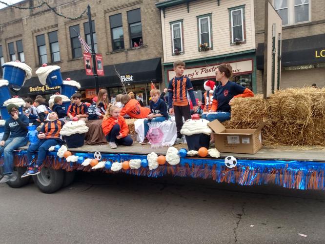 More from the Christmas Parade - Gallery | Events | logandaily.com