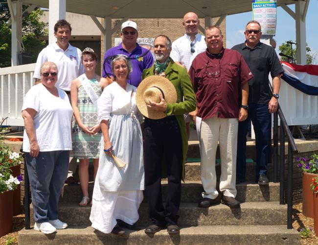 Logan celebrates Bicentennial with community picnic | News | logandaily.com