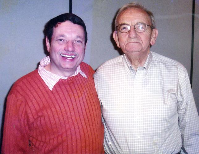 Local restaurant celebrates 45 years in business | News | logandaily.com