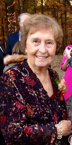 Esther Louise Van Fossen | Obituaries | logandaily.com