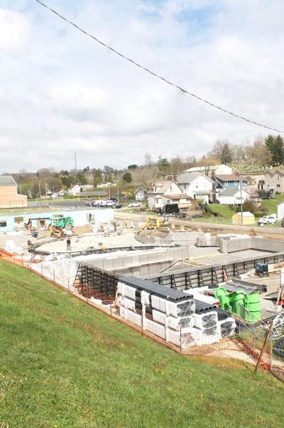 Aquatic Center works toward July opening | News | logandaily.com