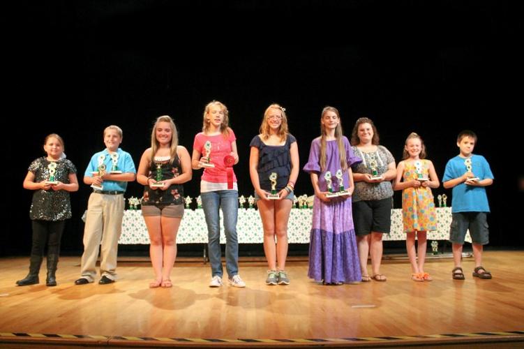 4-H award ceremony group photos | Gallery | logandaily.com