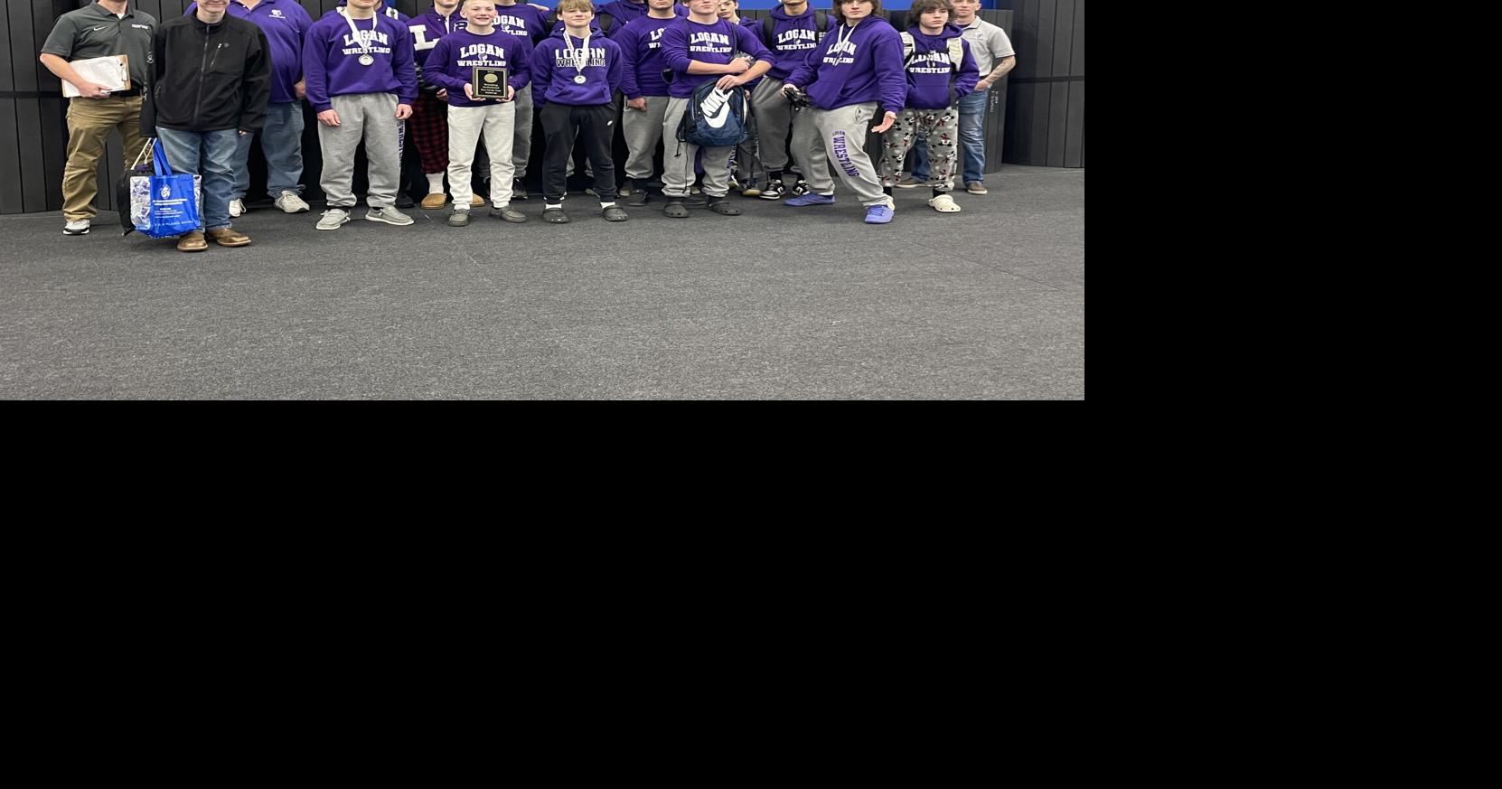 Logan wrestlers finish second at Warren | Sports | logandaily.com