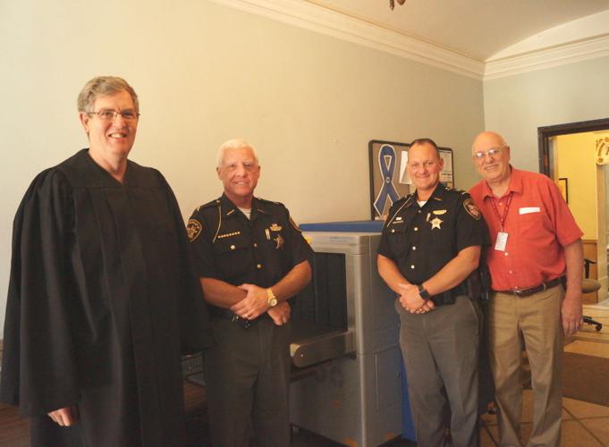 Hocking County Courthouse getting new x-ray machine | News | logandaily.com