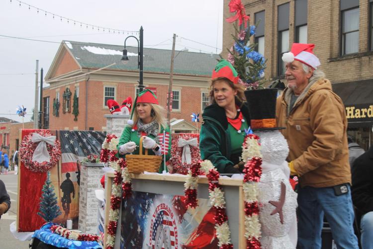 Christmas parade | Holiday | logandaily.com