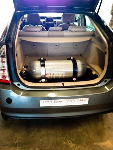 Man who built bi-fuel car speaks at Hocking College Energy Institute ...