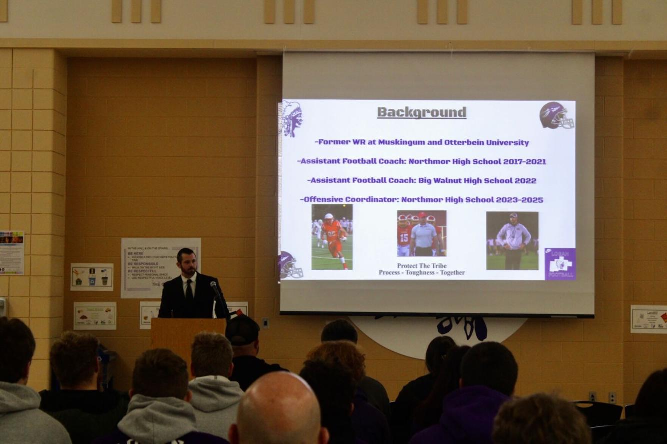 New football coach draws crowd to high school appearance | News ...