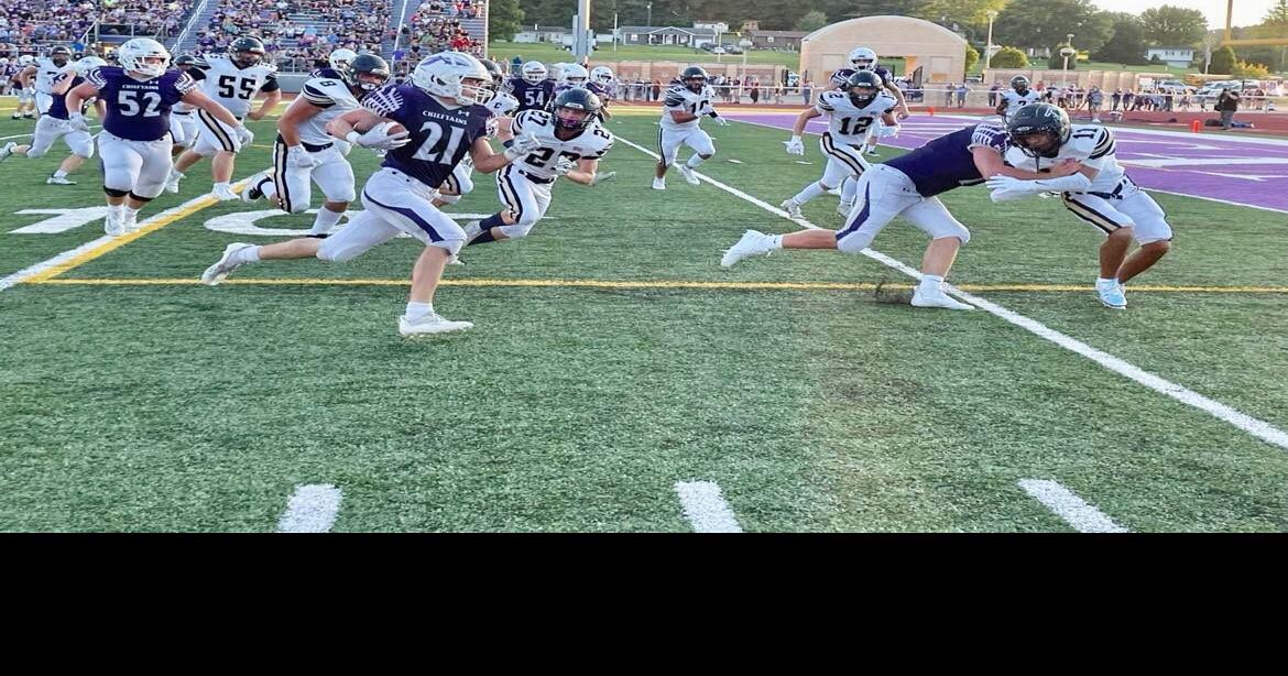 Logan goes to 0-2, but showing improvement | Sports | logandaily.com