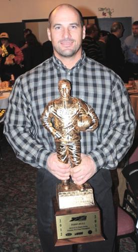 Hull, Nihiser earn racing awards | Sports | logandaily.com