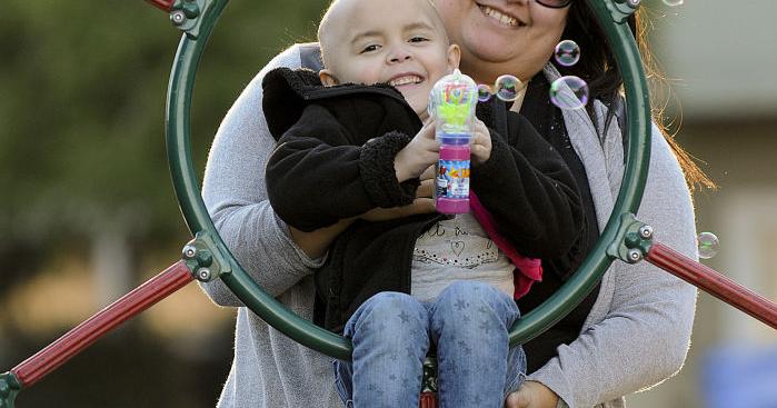 Child with leukemia to light Santa Maria’s Christmas tree | Local News ...