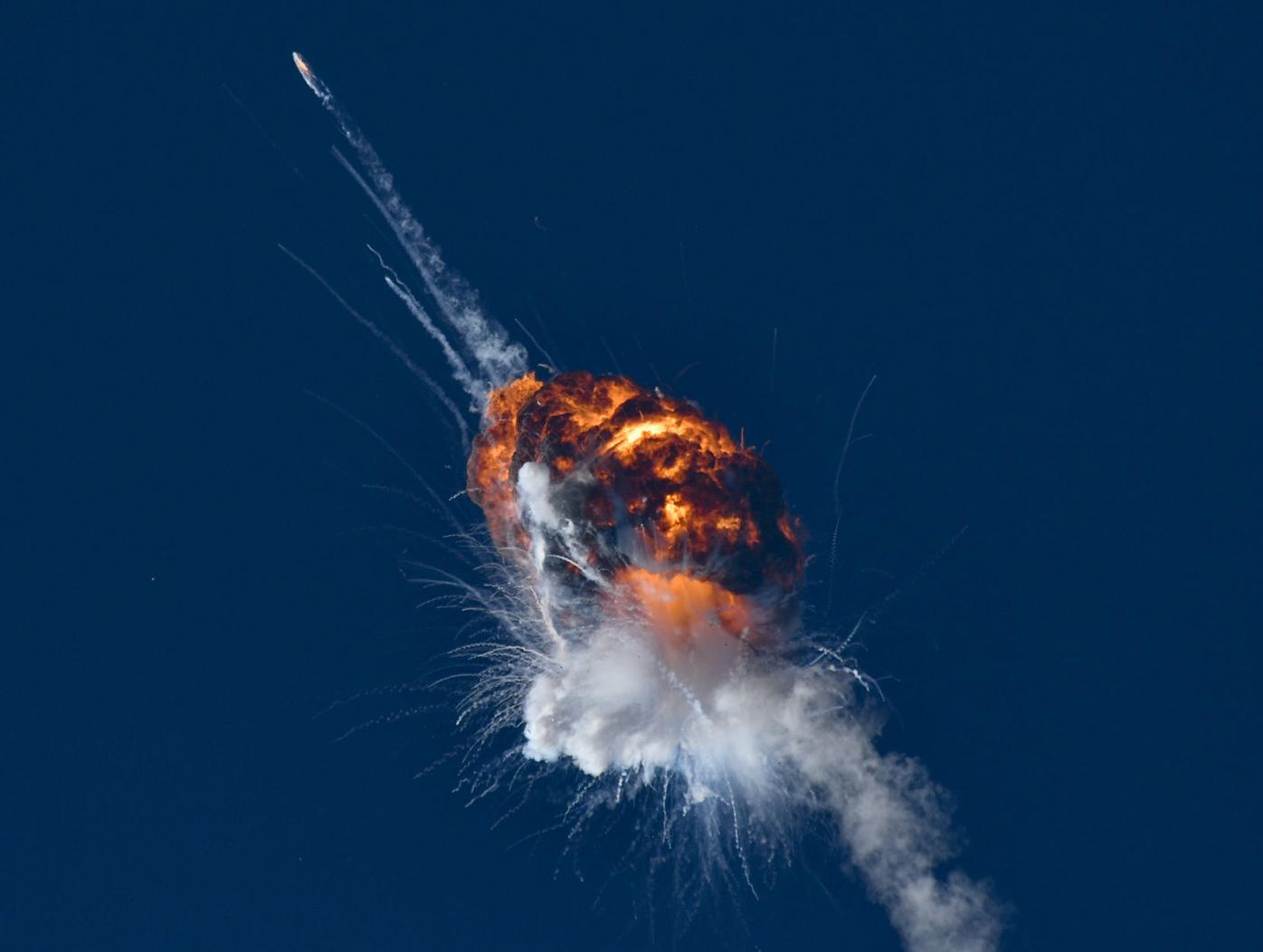 Firefly's rocket explosion stuns spectators; public urged to avoid ...