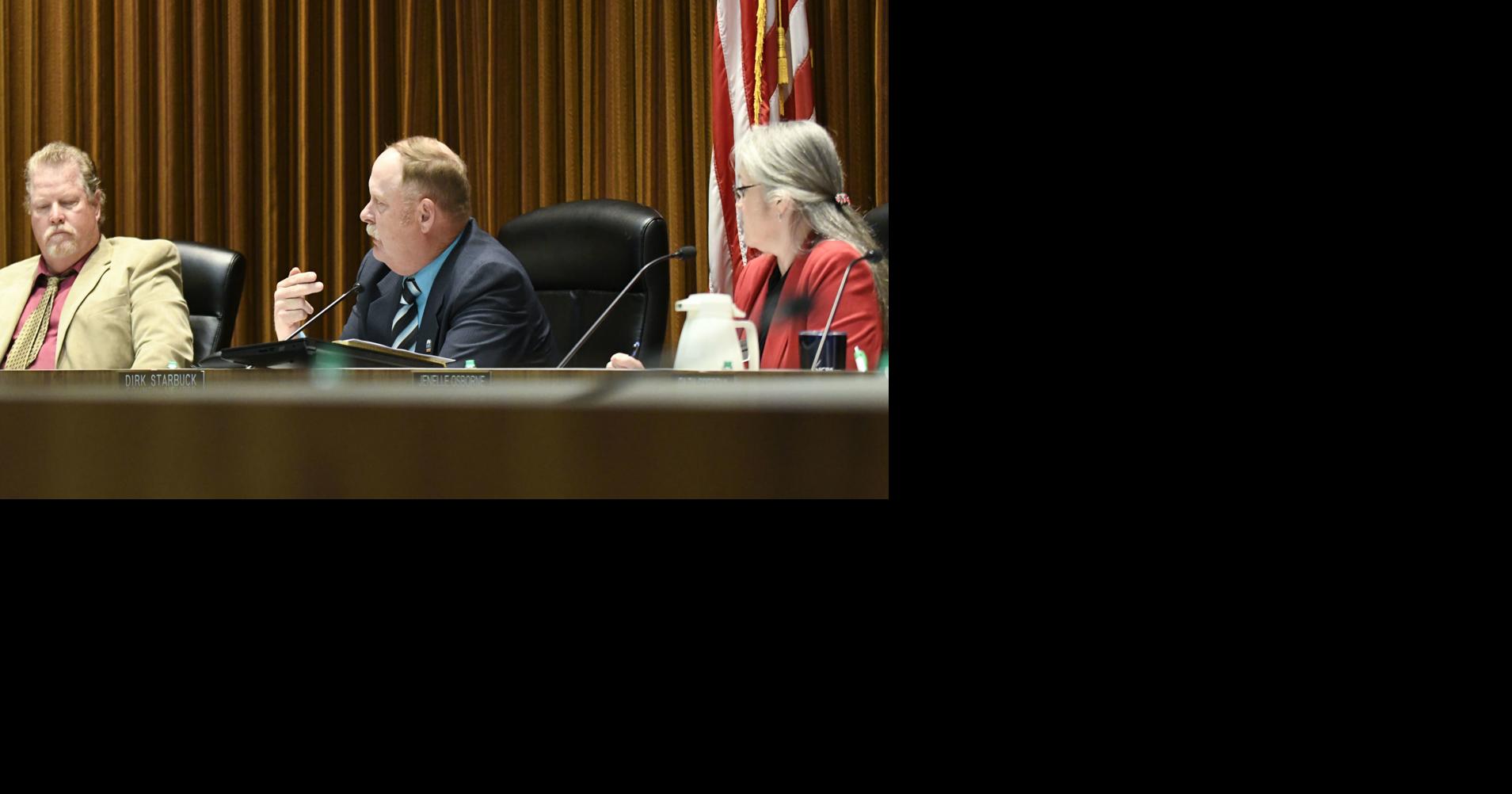 Lompoc mayor decries 'legacy of failure' as City Council pushes ahead ...