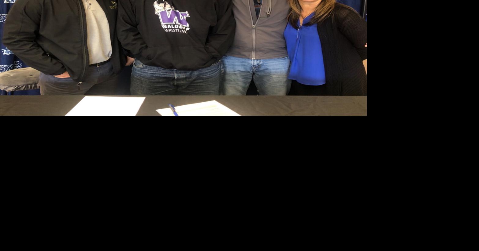 Lompoc wrestler Andy Rodriguez signs with Waldorf | High School ...