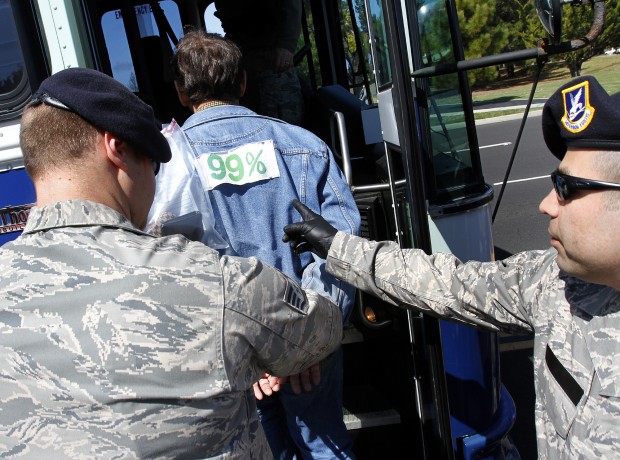 Protesters gather at Vandenberg main gate | Vandenberg | lompocrecord.com