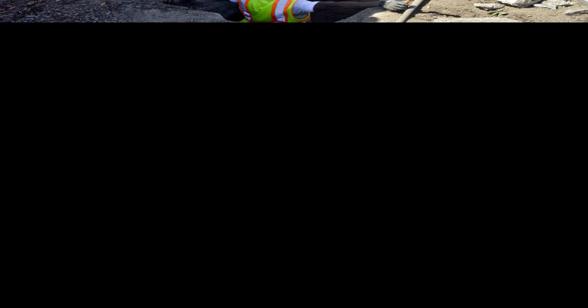 Ryon Park arches to get straightened out | Local News | lompocrecord.com