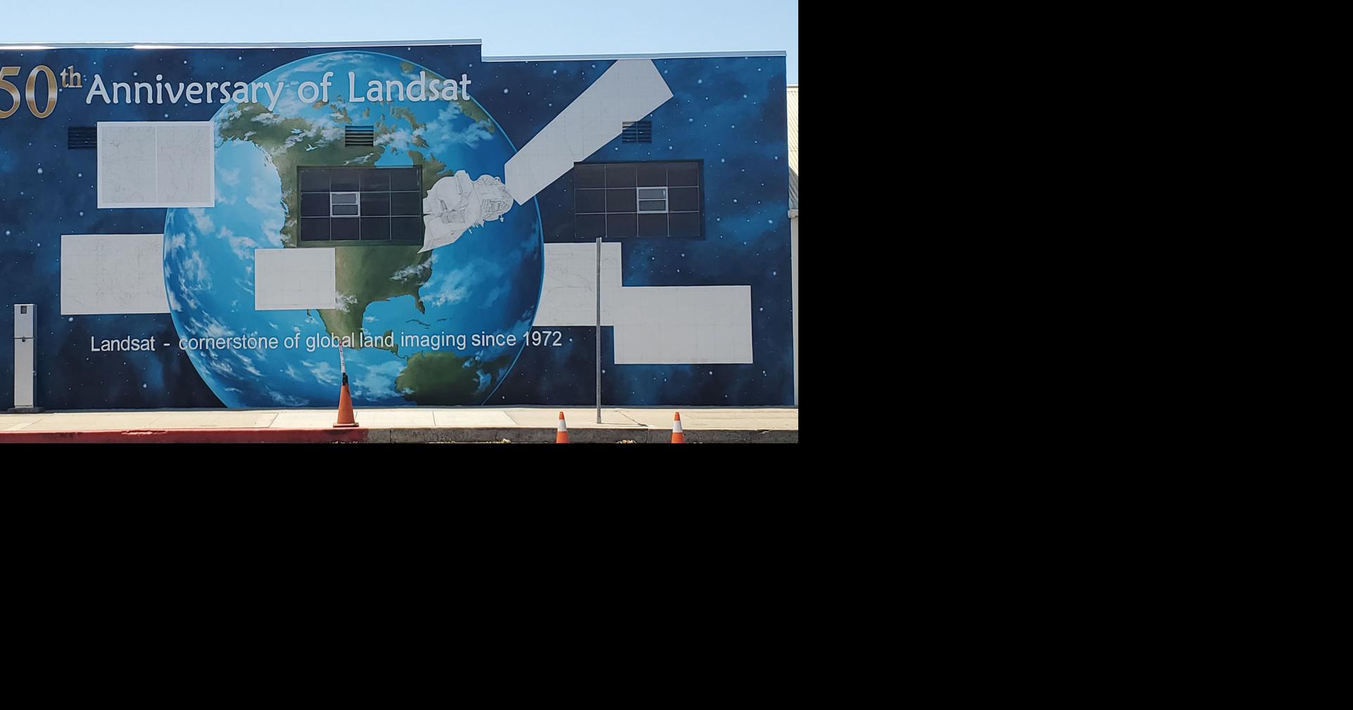 New Lompoc mural celebrates history of Landsat | Vandenberg ...