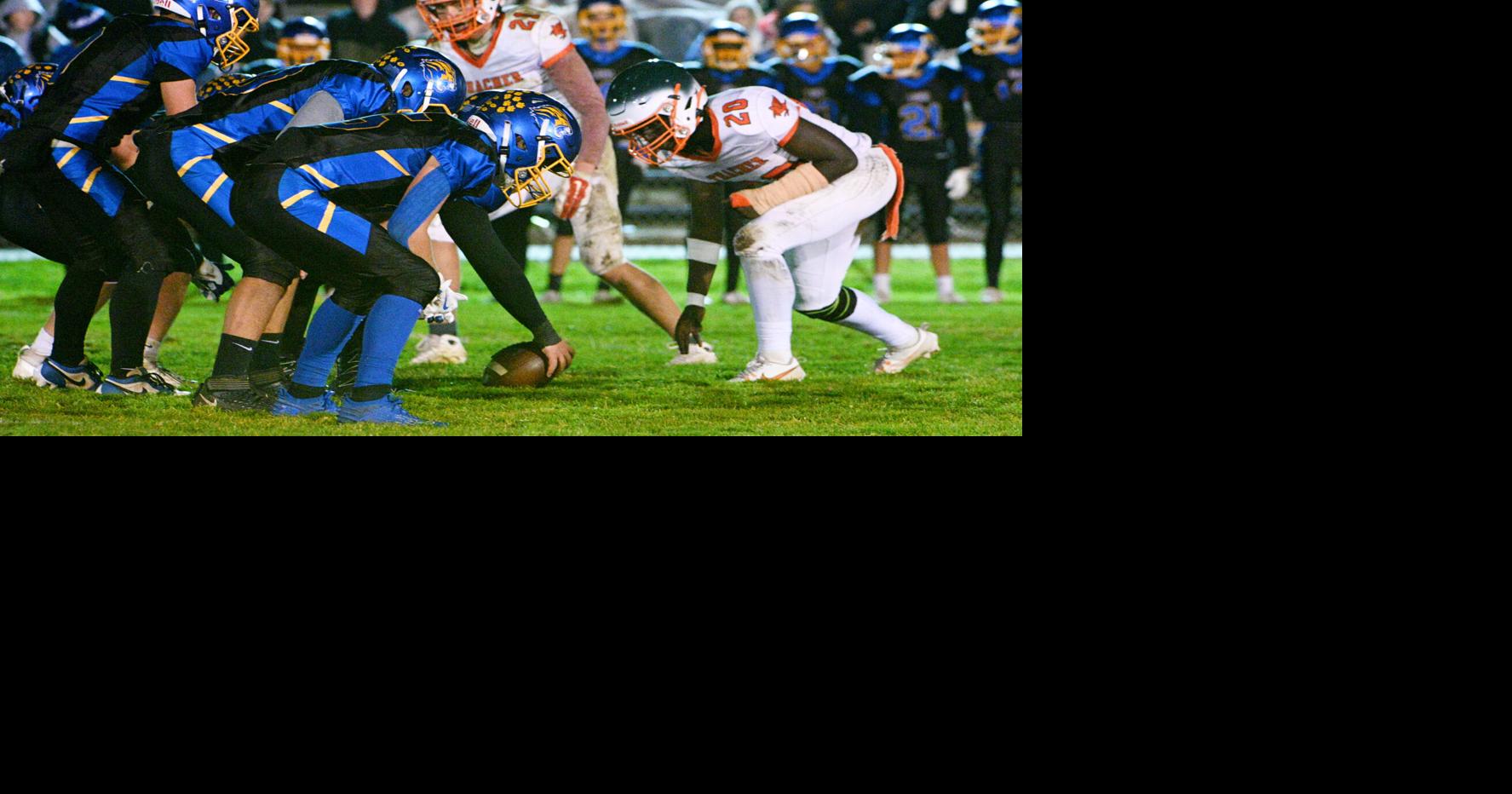 Local teams fall in football playoffs | High School | lompocrecord.com