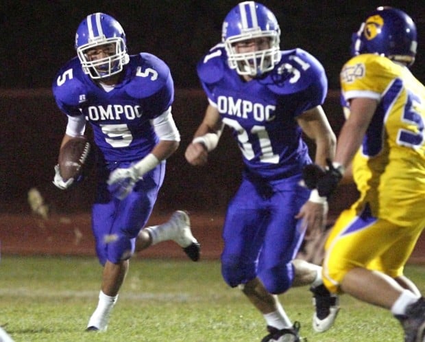 CIF Playoffs: Verbum Dei at Lompoc Football | Football | lompocrecord.com