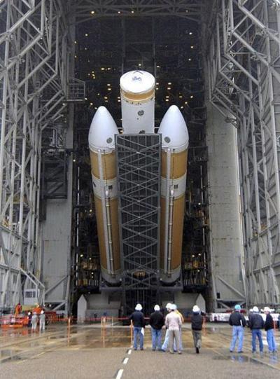 Delta 4-Heavy rocket moved to Space Launch Complex-6 | Vandenberg ...