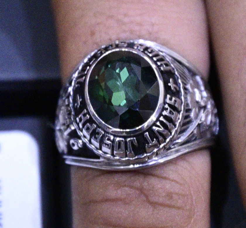 St. Joseph High juniors join the ring | Local | lompocrecord.com