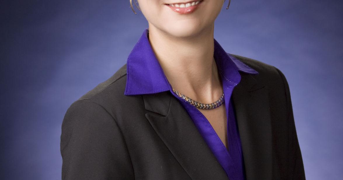Leedale named CoastHills branch operations VP | Lifestyles ...