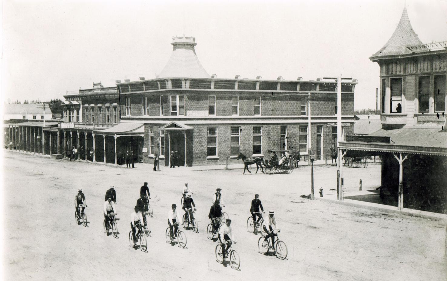 Ocean and H | Take a historical look at the 'heart of Lompoc ...