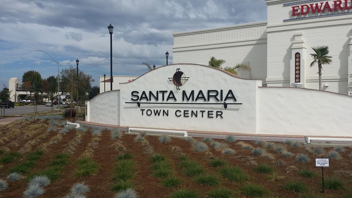 Santa Maria Town Center up for sale | Local News | lompocrecord.com