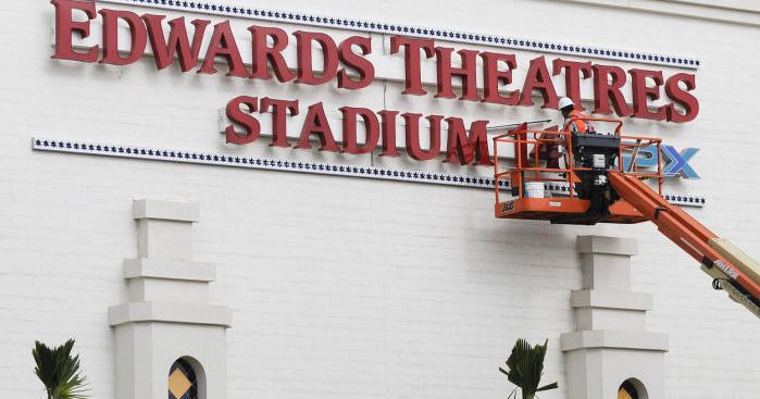 Edwards Theaters on target for next month | Local News | lompocrecord.com