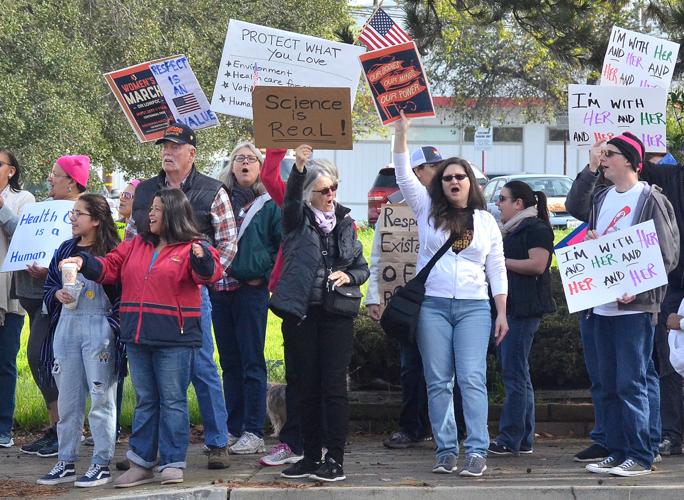 why do i hate big crowds