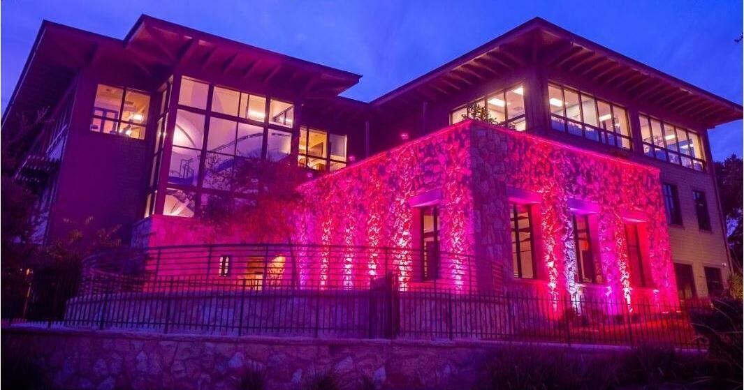 Ridley-Tree Cancer Center lights up pink for Breast Cancer Awareness ...