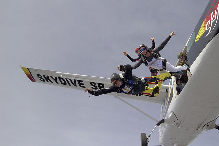 Couple ties the knot high above Lompoc during skydive wedding | Local ...