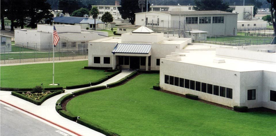 Inmate escapes from Lompoc prison, prompts search | Local News ...