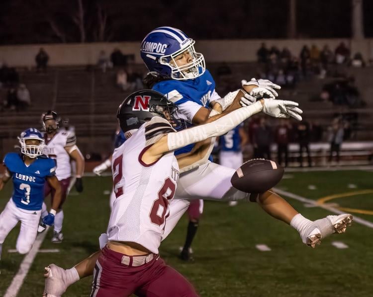 Lompoc football opens season with win over Nipomo | Photos | High ...