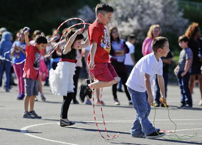 Benjamin Foxen students jump rope for fundraiser | Education ...