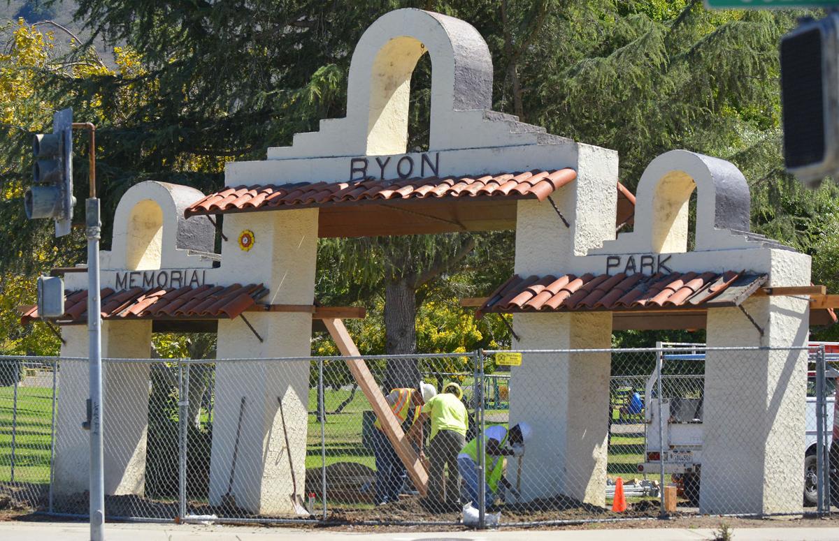 Ryon Park arches to get straightened out | Local News | lompocrecord.com
