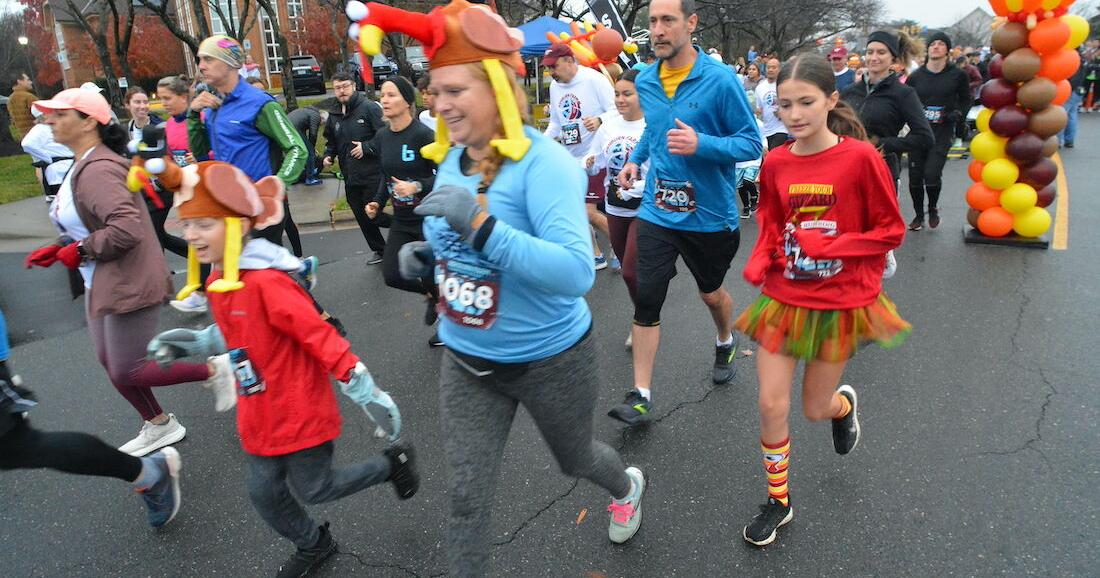 Photo Gallery: Ashburn Farm Thanksgiving Day Races | News | loudounnow.com