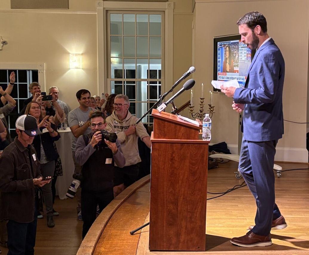 McAuliff Says Voters Are Ready for Change | News | loudounnow.com