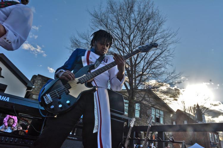 Photo Gallery: Christmas in Middleburg | Towns | loudounnow.com