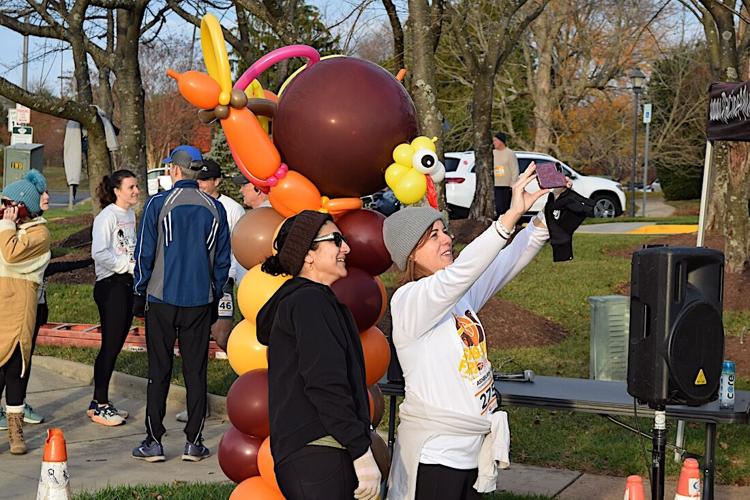 Ashburn Farm Races Attract Thousands of Turkey Trotters | News ...