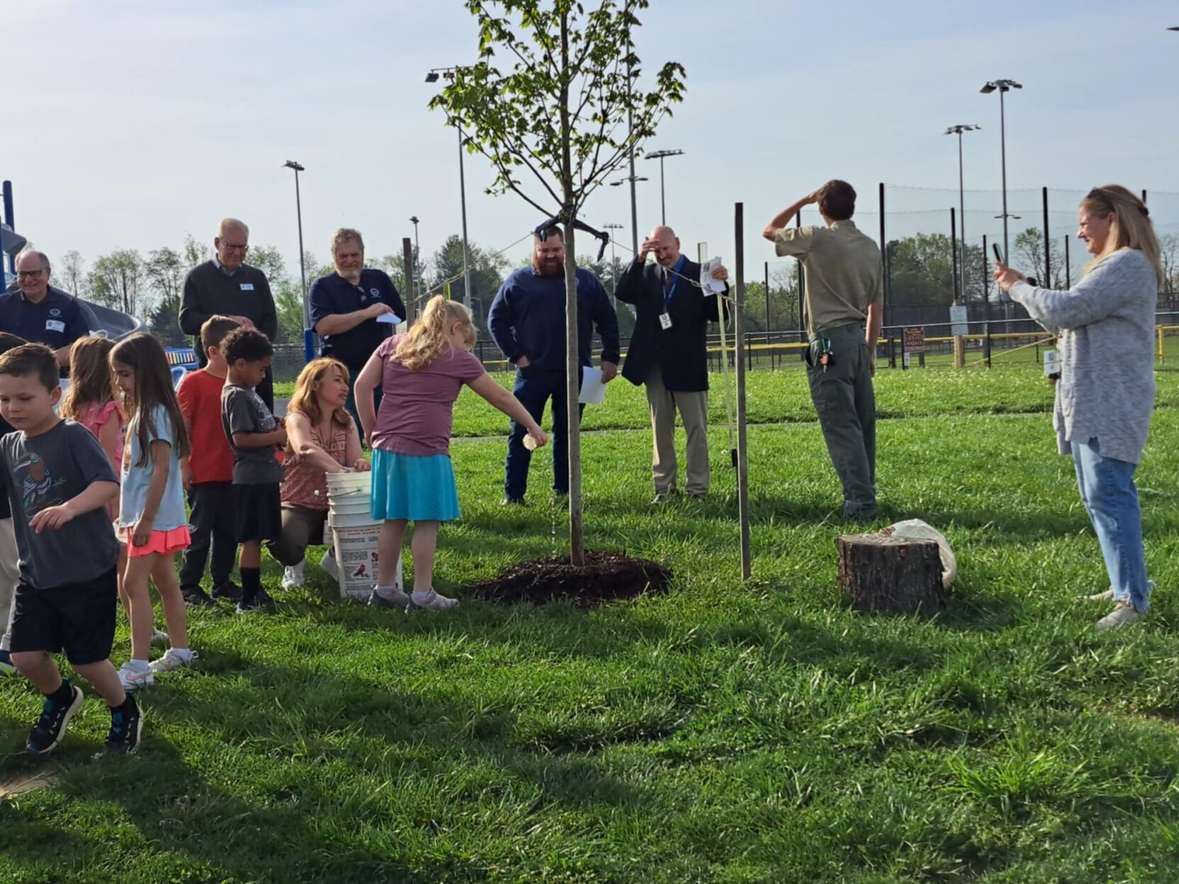 Lovettsville Elementary Celebrates Arbor Day with October Glory ...