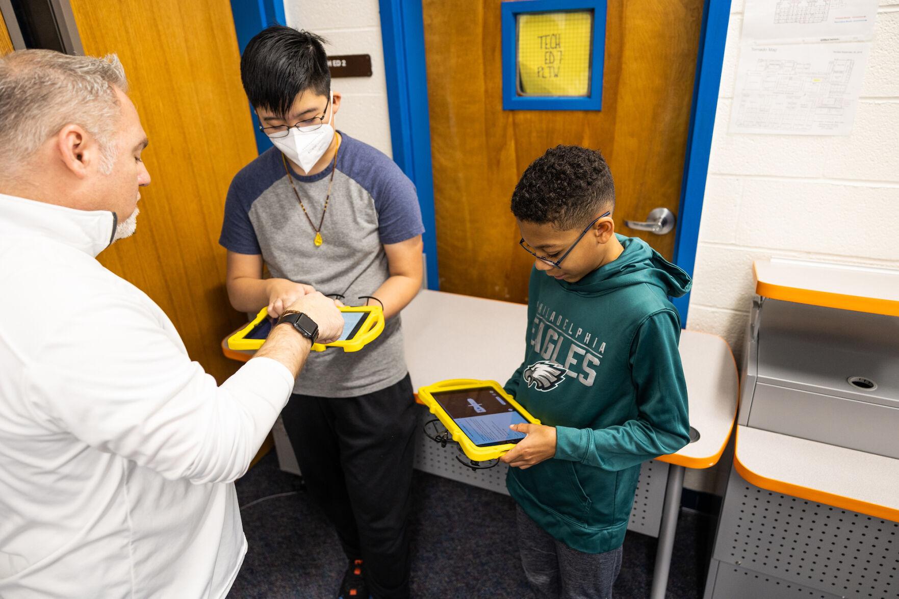 AWS Think Big Space Opens at J.L. Simpson Middle School | News ...