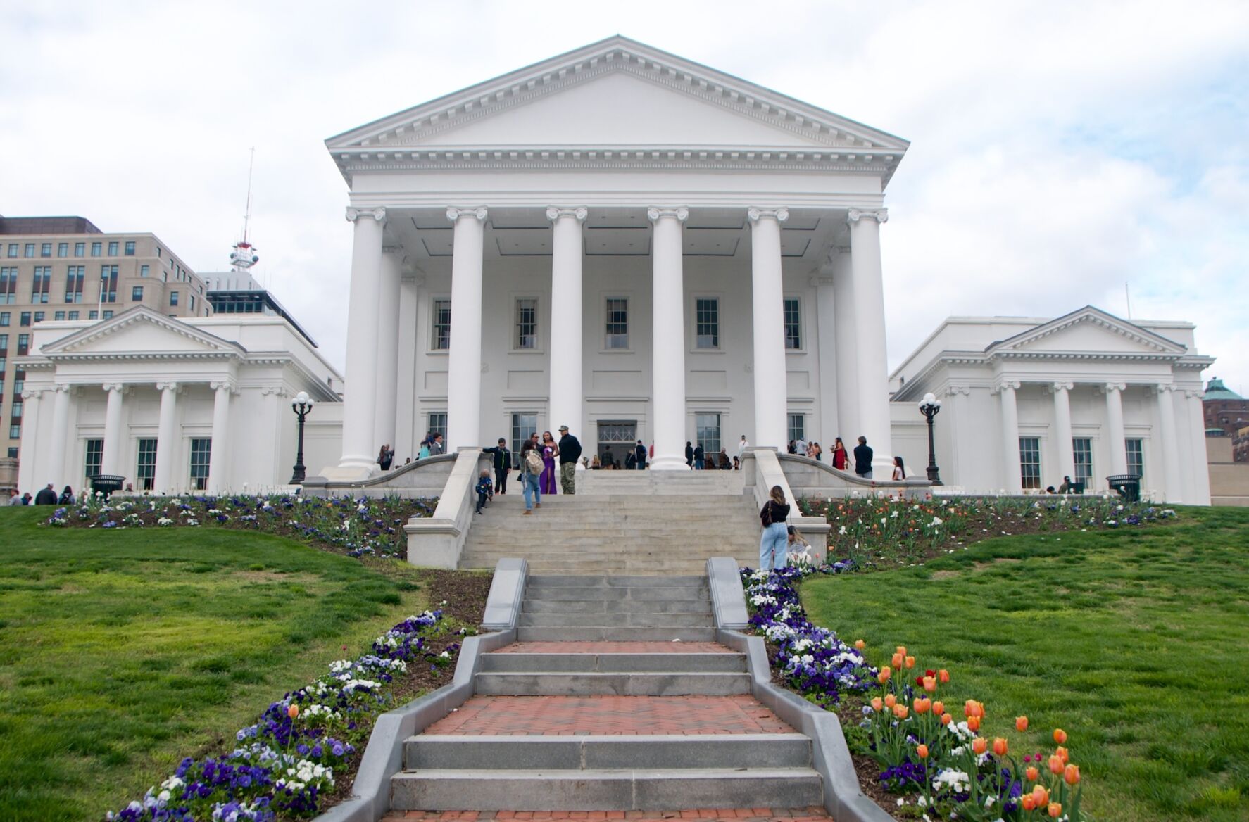 Redistricting Amendment Passes General Assembly Along Party Lines ...