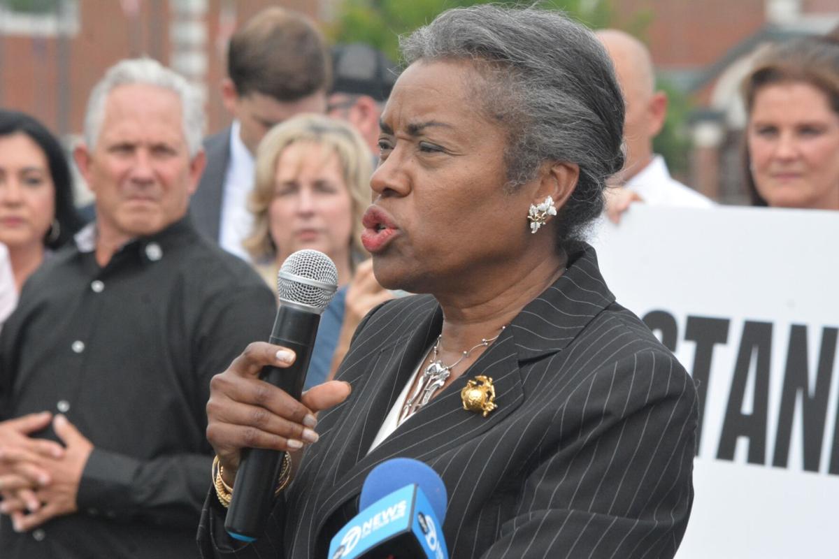 Earle-Sears Protests LCPS Students’ Suspensions at Stone Bridge ...